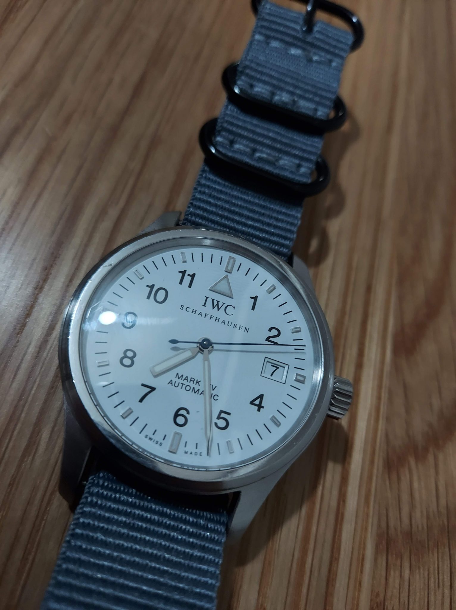IWC Mark 15を海外通販のChrono 24で買った話（関税と安く買うコツも！） - 不可抗力のある人生 - life with force majeure
